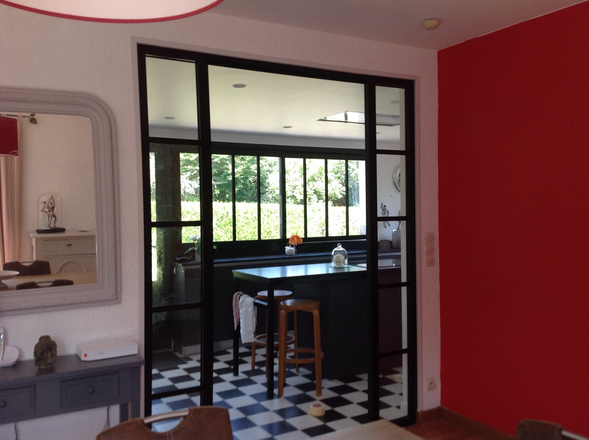 La cloison type atelier ou comment l’utiliser différemment | Verre ...